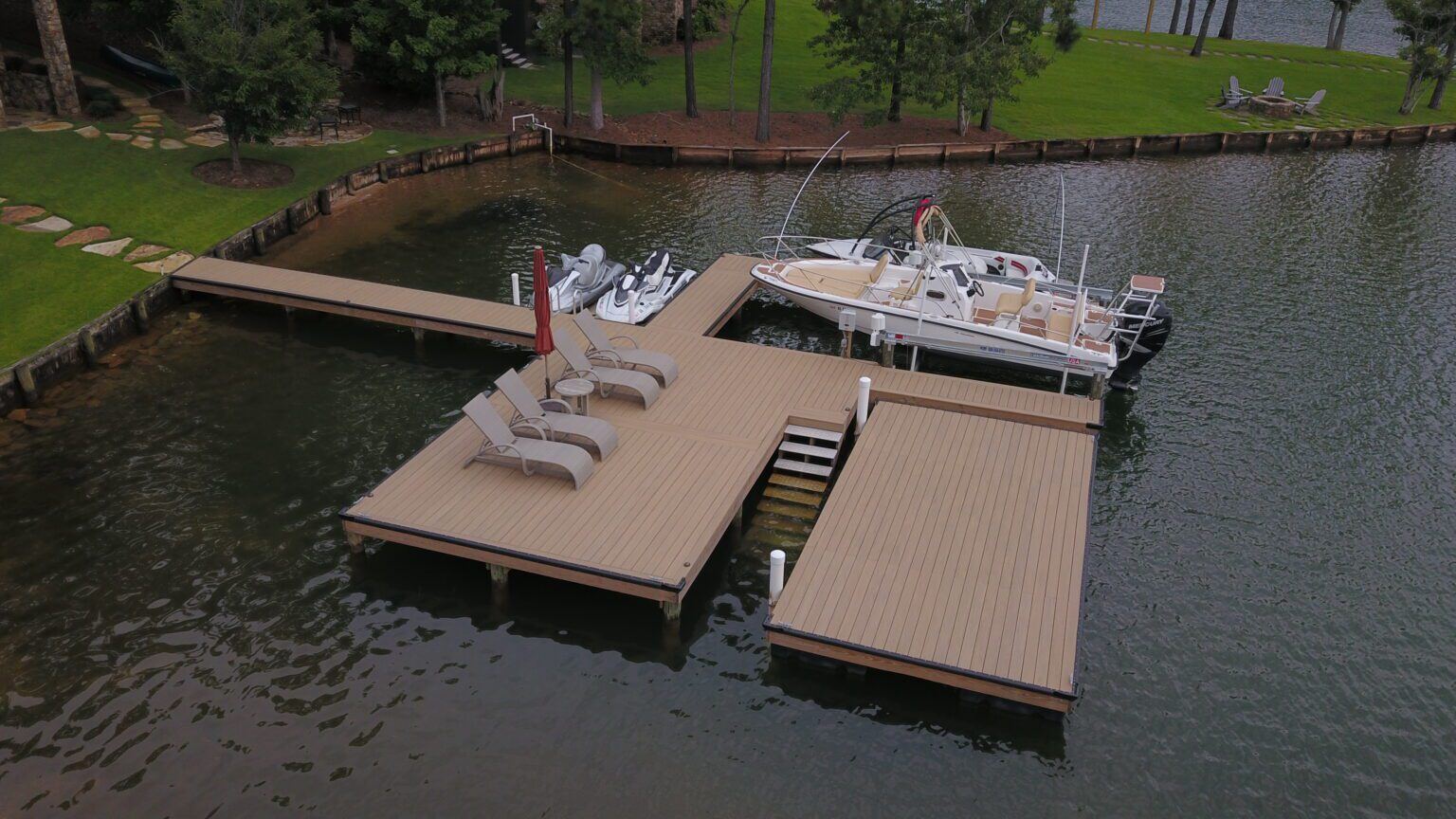 Choosing the Best Dock: Floating Docks vs. Stationary Docks for Your ...